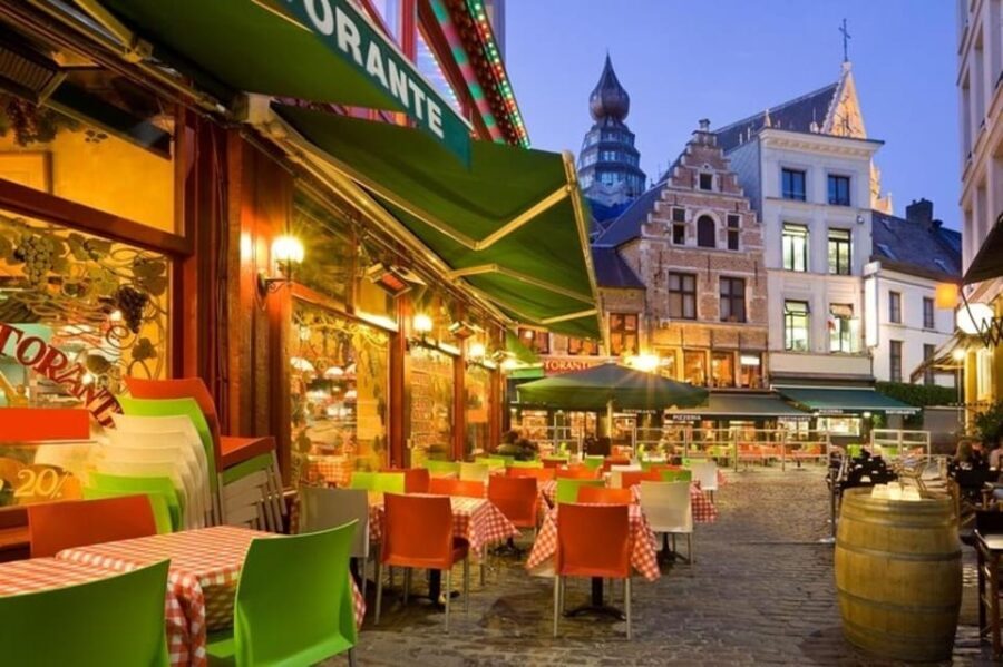 Antwerp: Must-See Attractions Private Walking Tour - Itinerary Breakdown