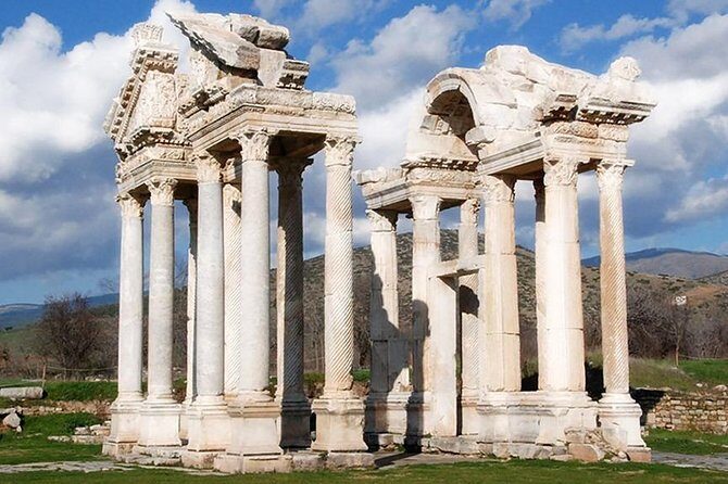 Aphrodisias Private Tour from Izmir - First Sight: Aphrodisias—A Site Steeped in Creativity
