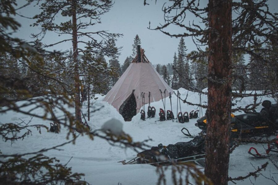 Arctic Adventure: Northern Lights Hunting with Snowmobiles - How the Itinerary Unfolds