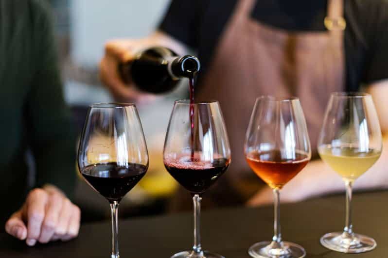 Argostoli: Local Wine Tasting Experience with a Sommelier - The Tasting: Wines and Snacks