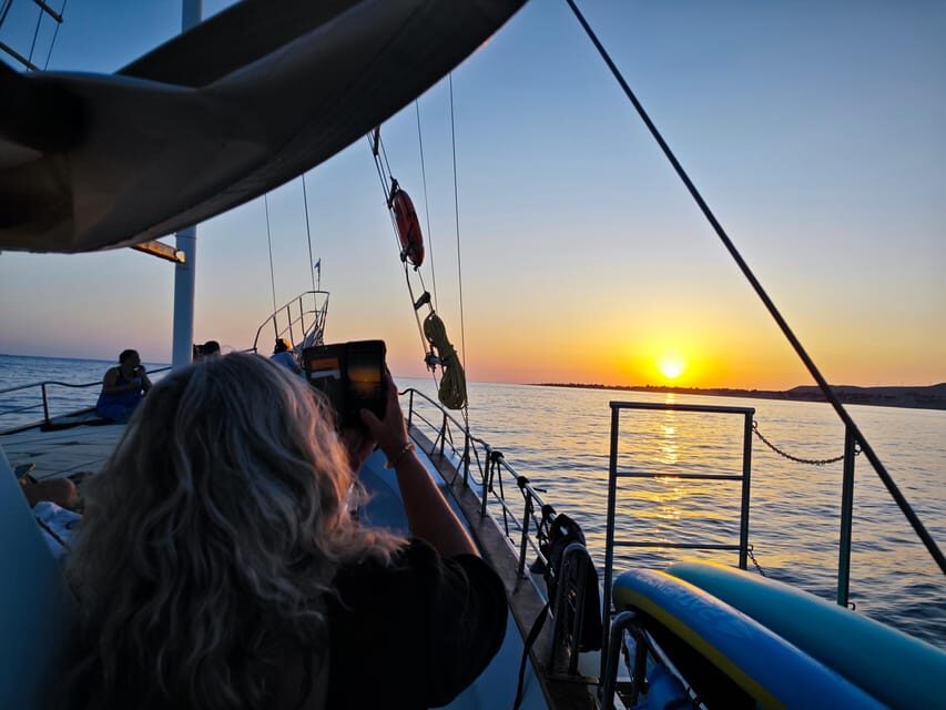 Argostoli: Sunset cruise with food & drinks - Itinerary Breakdown: What Makes Each Stop Special