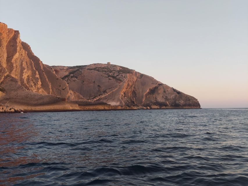 Arrábida Natural Park: sunset boat trip with regional drink. - Who Is This Tour Best For?