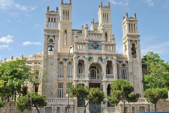 Arrival Transfer from Madrid Airport MAD to Madrid in Private Van - The Itinerary and What to Expect