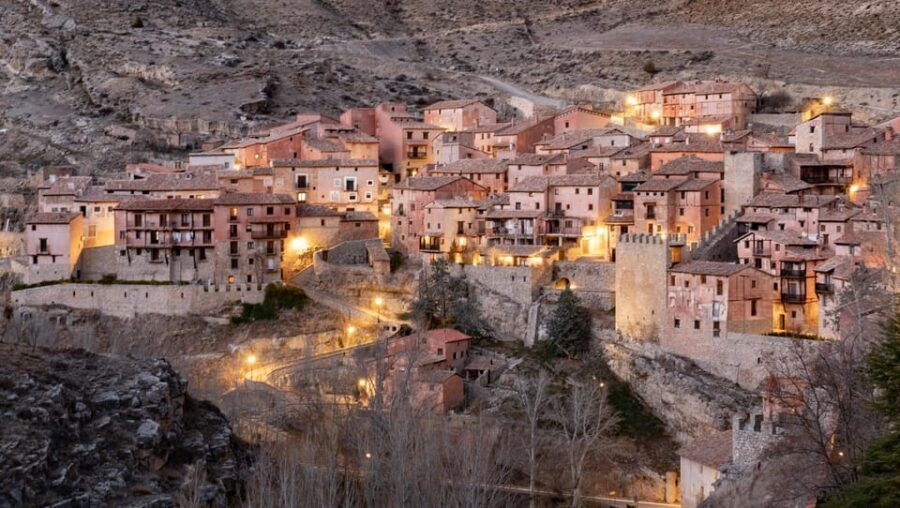 Atardecer de Leyendas en Albarracín Monumental y Casa Museo - Practical Details