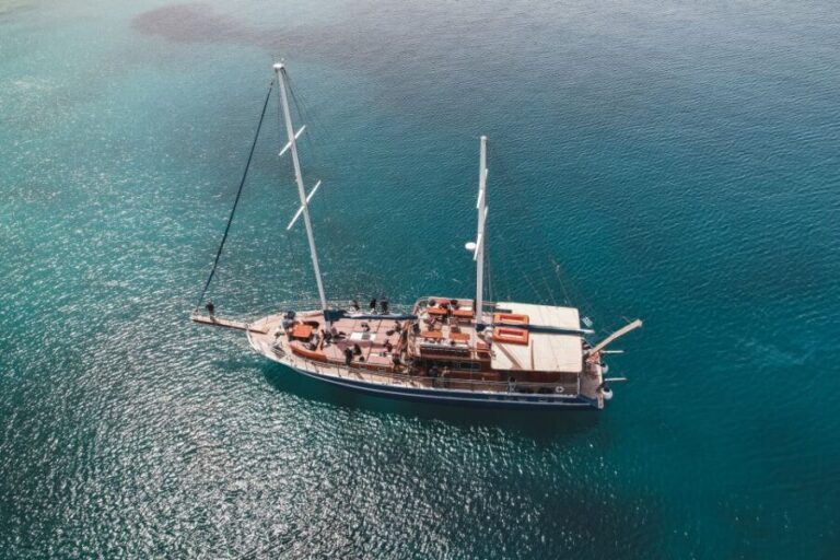 Athens: 3-Hour Sunset Cruise with Swim Stop, Snacks & Drinks - Who Is This Experience Best For?