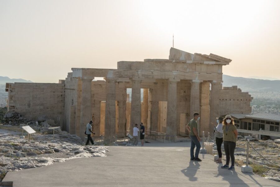 Athens: Acropolis & Plaka Neighborhood Private Walking Tour - The Itinerary Breakdown