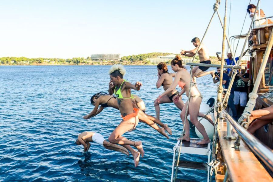 Athens: Agistri, Moni, and Aegina Cruise with Lunch & Drinks - Analyzing the Value