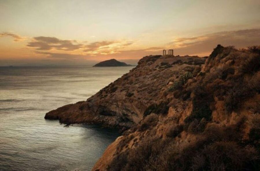 Athens: Cape Sounio Temple of Poseidon & Swimming Day Trip - Lunch and Beach Time: Savoring Greek Flavors and Sun