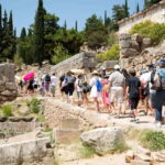 Athens: Delphi and Arachova Day Trip with Guide - What Makes This Tour Stand Out