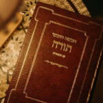 Athens: Jewish Heritage Private Guided Walking Tour - A Walk Through History: The Itinerary in Detail