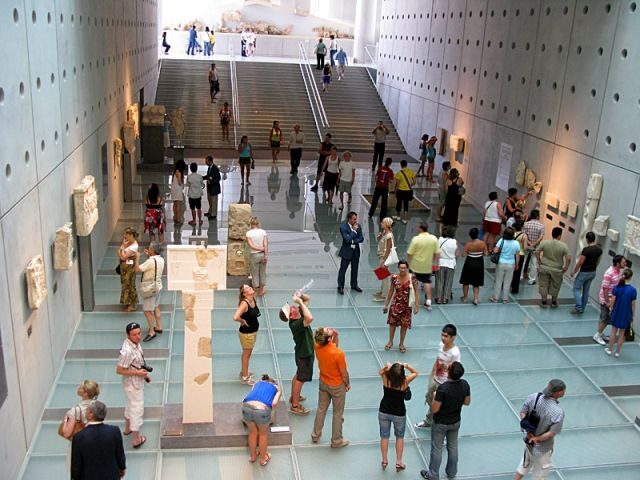 Athens Private Sightseeing Minibus Tour with Lunch - Key Points