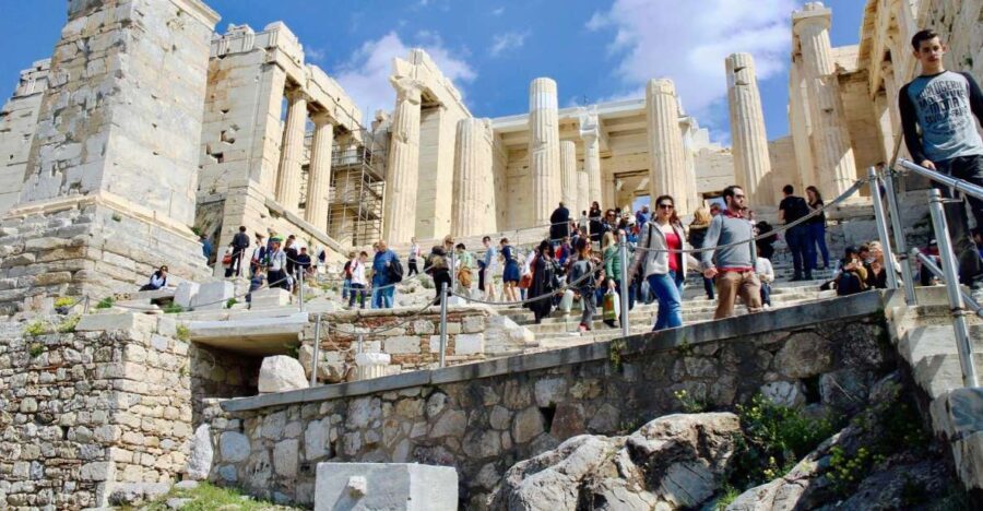 Athens: Small Group Guided Tour of Acropolis & Parthenon - Meeting Point and Punctuality