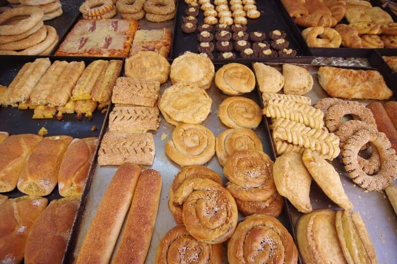 Athens: Small Group Walk & Taste - Authenticity and Traveler Perspective