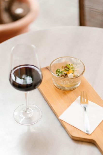 Athens: Tasting of 6 Wines from Kefalonia with Food Pairing - A Fresh Way to Explore Greek Wine and Food