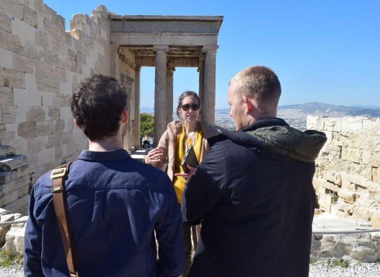 Athens: The Acropolis and Acropolis Museum Tour in German - Ascending the Acropolis Hill
