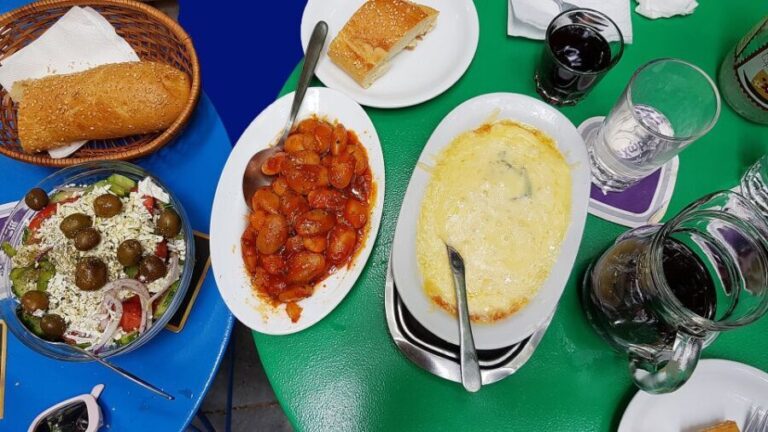 Athens: Traditional Greek food tour in hidden spots