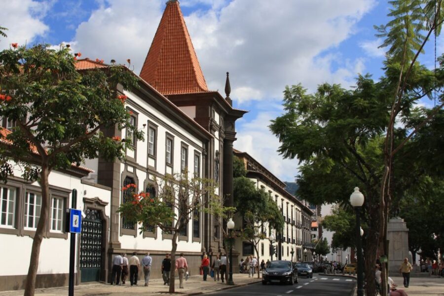 Audio Guide Citywalk Funchal for Cruise Guests - The Value of the Audio Guide