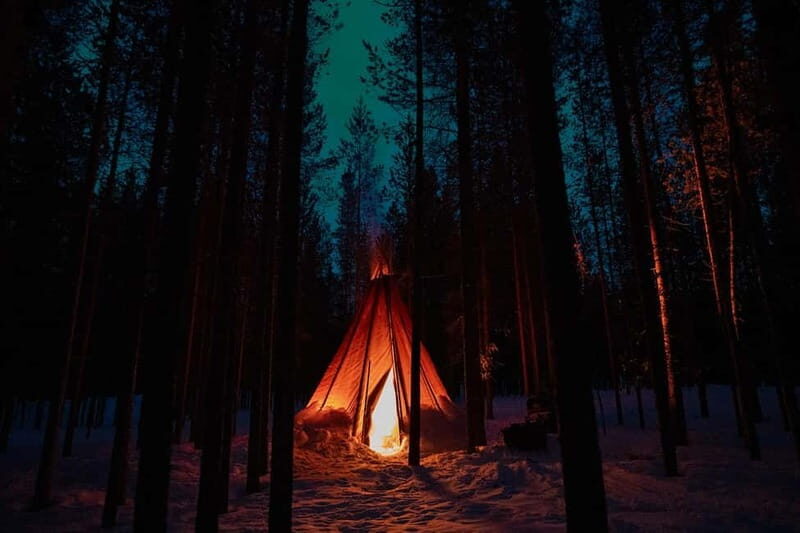 Aurora Hunting with Reindeer - Key Points