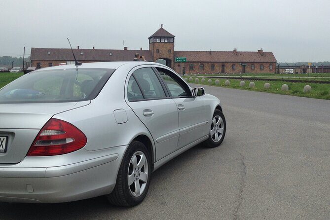 Auschwitz and Birkenau Round-Trip VIP Transport from Krakow - The Experience at Auschwitz and Birkenau