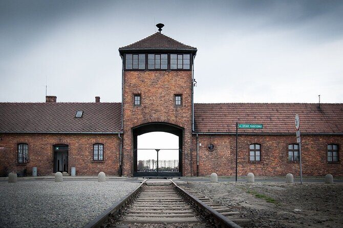 Auschwitz-Birkenau Private Tour from Krakow - The Itinerary in Detail