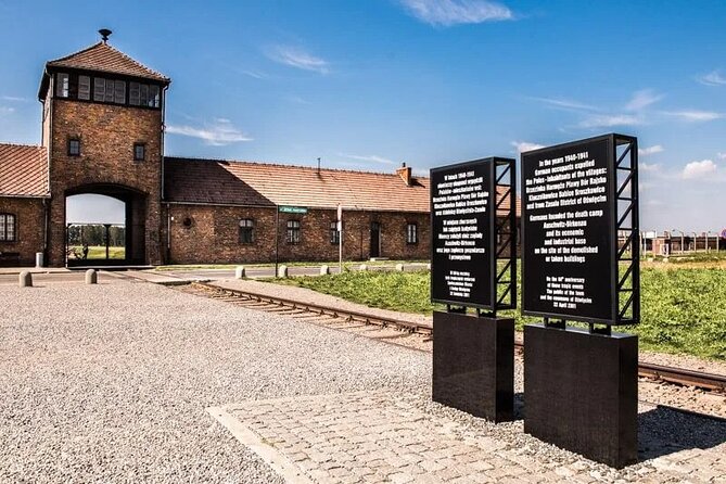 Auschwitz-Birkenau & Salt Mine Day tour - Introducing the Auschwitz-Birkenau & Salt Mine Day Tour