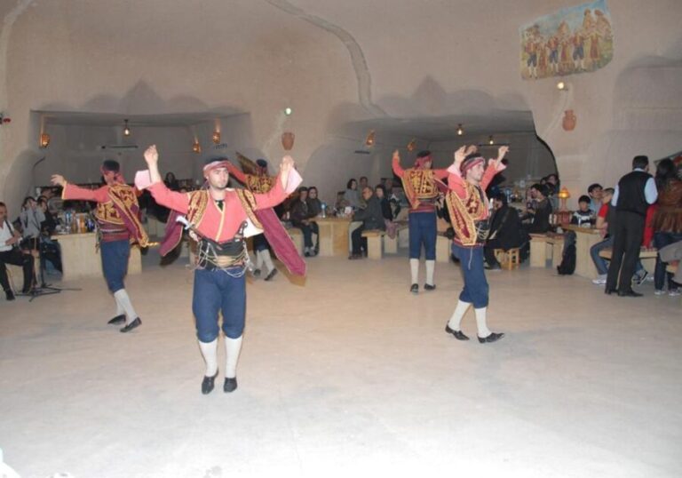 Avanos: Turkish Music and Dance Show with Dinner & Drinks - The Itinerary in Detail