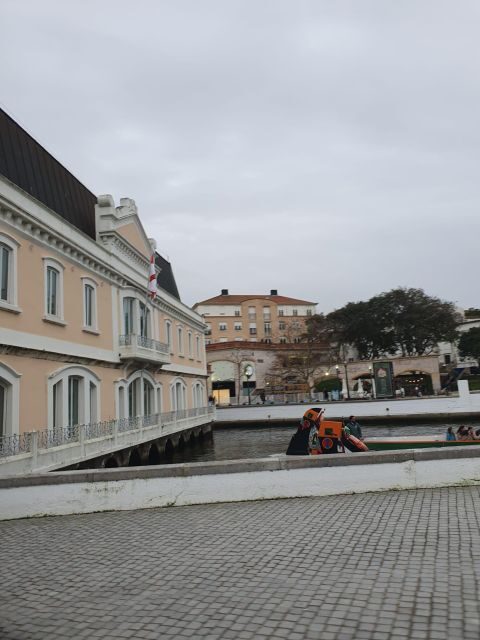 Aveiro and Coimbra Day Trip from Porto - The Bottom Line: Who is This Tour Best For?