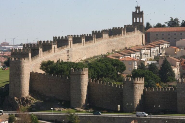 Avila: Private Walking Tour - Comparing Similar Experiences