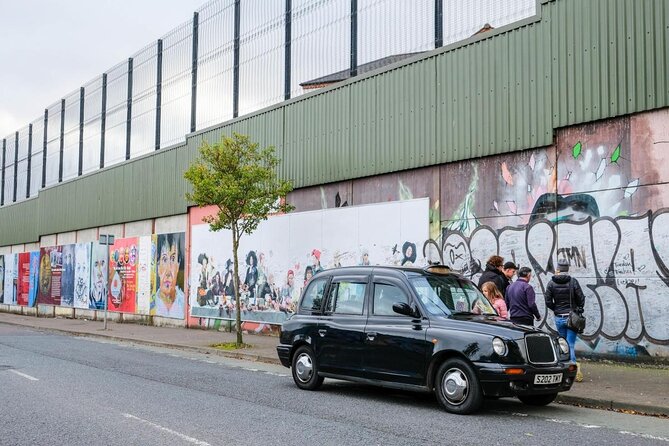 Award winners Express 2 hrs Black Taxi tours and Mural Taxi Tour - Introduction