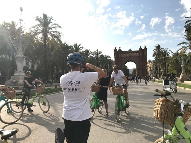 Barcelona: 1.5-Hour Sightseeing Tour by Bike/Electric Bike - Why Choose This Bike Tour? Who Will Love It?