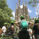 Barcelona: 2.5-Hour Bike or E-Bike Historical Tour - Exploring the Parc de la Ciutadella