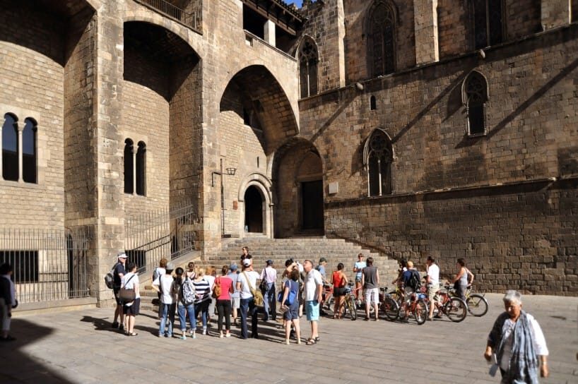 Barcelona 2-Hour Gothic Walking Tour - What Travelers Say