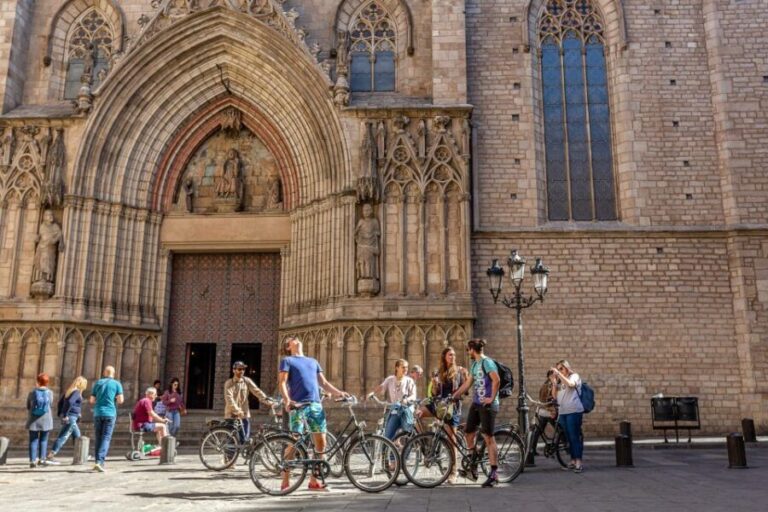 Barcelona: 4-Hour Small Group Bike Tour - Highlights and Stops That Make the Tour Shine