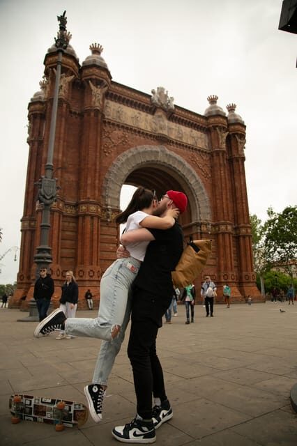 Barcelona: Arc de triomf Experiencia Fotográfica Privada - Why Choose This Photoshoot?