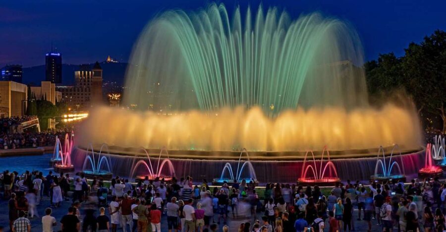 Barcelona Cable Car Sky Views, Magic Fountain & Castle Visit - The Cable Car Journey