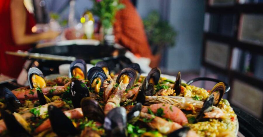Barcelona: Catalan Paella Cooking Class - The Learning Experience
