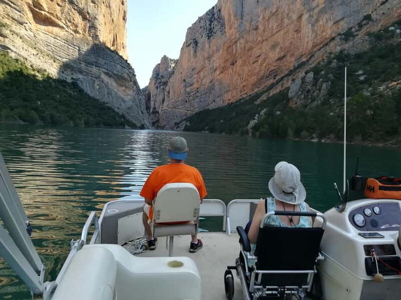 Barcelona: Catamaran trip to the Congost de Mont-rebei - The Experience in Detail