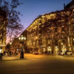 Barcelona: City Highlights Evening Walking Tour - What’s Included and Practical Tips
