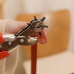 Barcelona: Craft your own leather bag, Hands-On workshop - Discovering the Leather Craft Workshop in Barcelona
