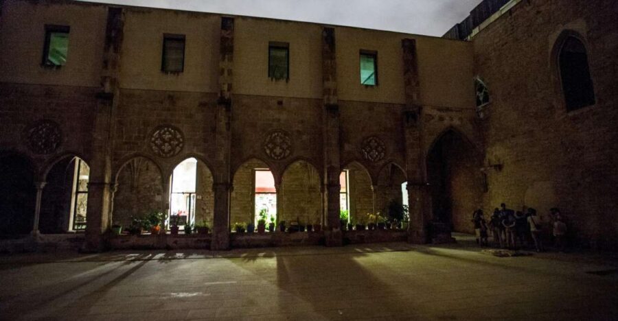 Barcelona: Dark History Night Walking Tour - Pricing and Value