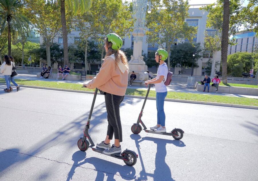 Barcelona: Gaudi Highlights Guided Tour by Electric Scooter - A Closer Look at the Itinerary
