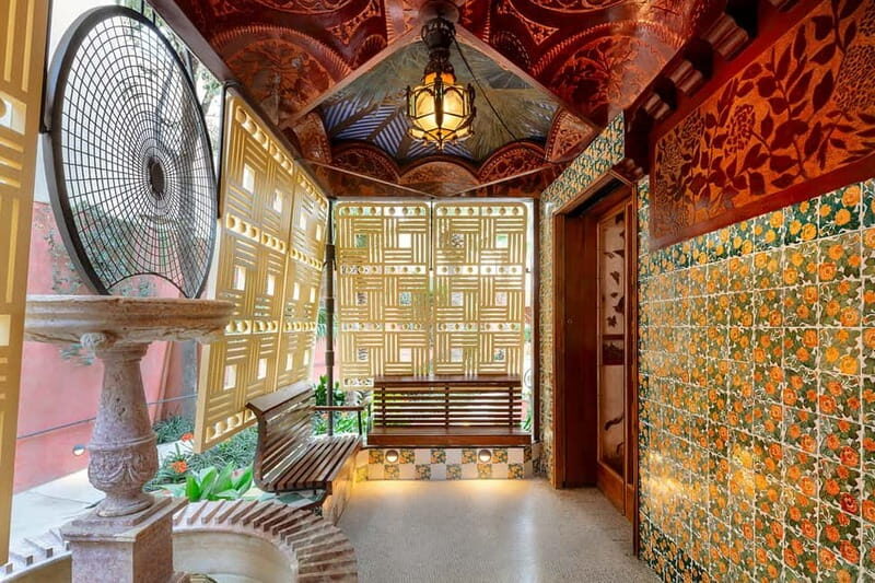 Barcelona: Gaudi's Casa Vicens Skip-the-Line Entrance Ticket - Managing Expectations and Practical Considerations