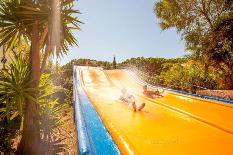 Barcelona: Illa Fantasia Water Park Day Ticket - How Do You Get There?