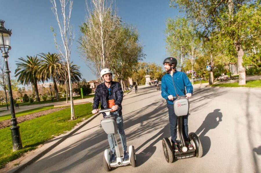 Barcelona Insiders Segway Tour 1.5h - A Balanced Perspective: The Value of a Segway Tour