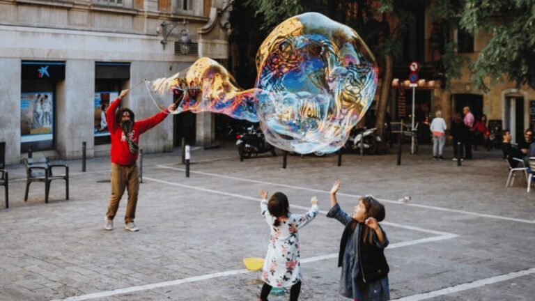 Barcelona: La Sagrada Familia & Park Guell Small-Group Tour - The Value of This Tour
