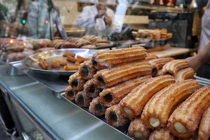 Barcelona - Lets Explore the Hidden Gems with a Local (Private Tour) - The Itinerary Breakdown: What to Expect