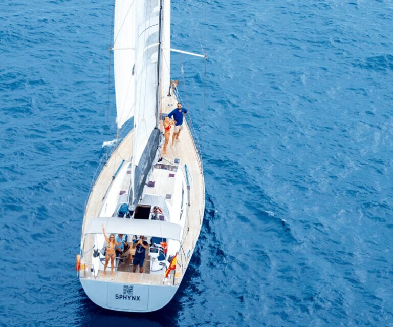 Barcelona: Luxury Yacht Private Sailing Tour - What to Expect on the Sailing Tour