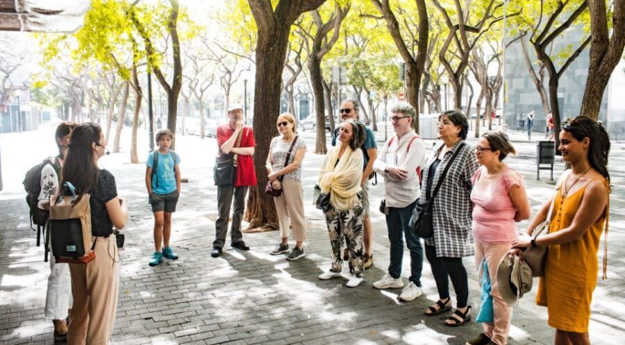 Barcelona: Migrant History and Interculturality Walking Tour - What’s Included & What’s Not