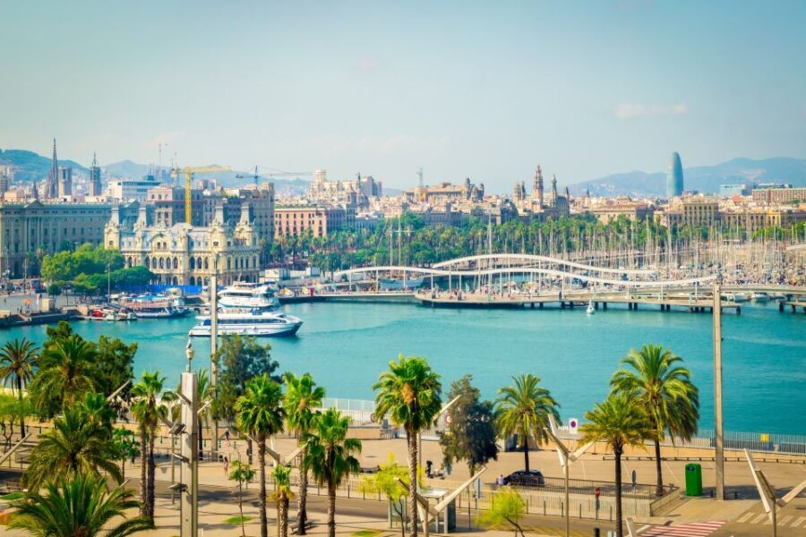 Barcelona Old Town Private Walking Tour with Cruise Tickets - The Itinerary: What to Expect