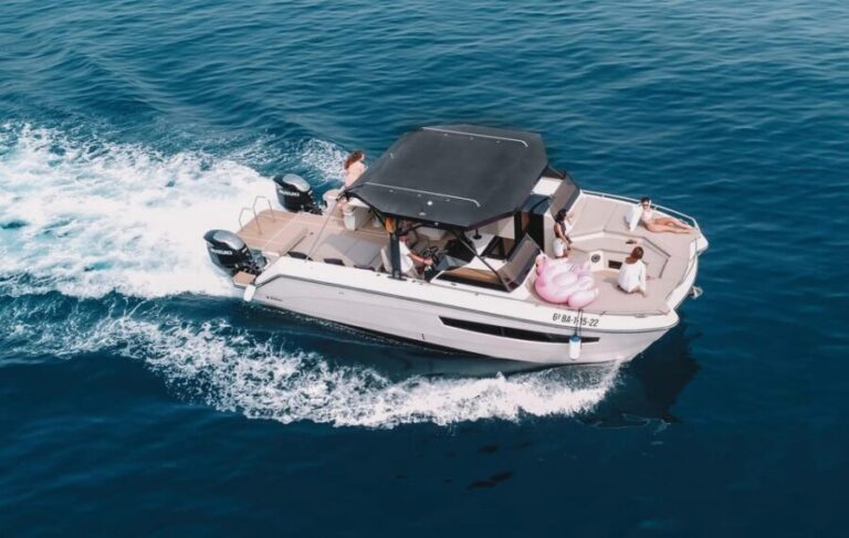Barcelona: Private Catamaran, experience at sea - Why It Stands Out